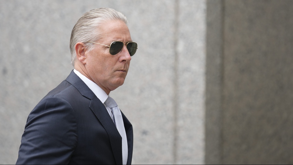 Former Top Fbi Agent Sentenced To 50 Months For Aiding Russian Oligarch