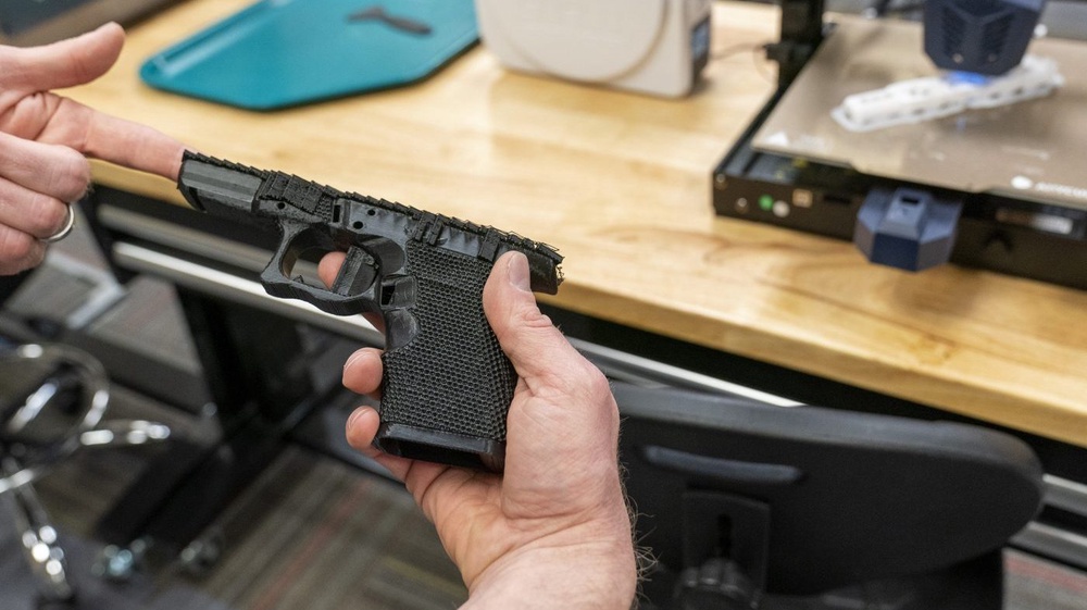 Federal prosecutors warn of 3D-printed machine gun conversion devices