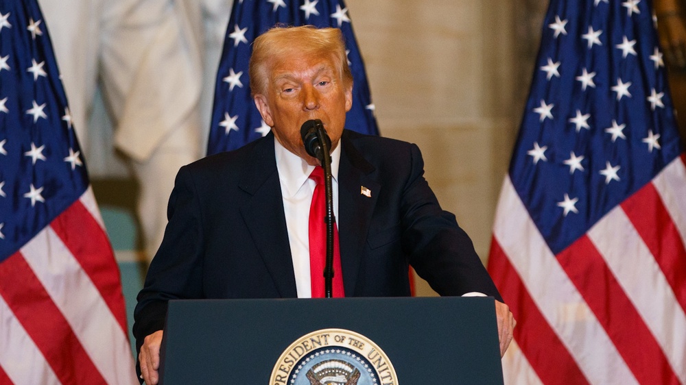 Trump calls for overhaul of air traffic control system at prayer breakfast