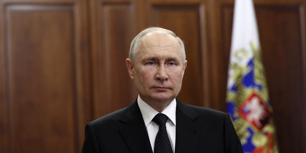 Yevgeny Prigozhins Threatened Uprising Against Putin Echoes Russias