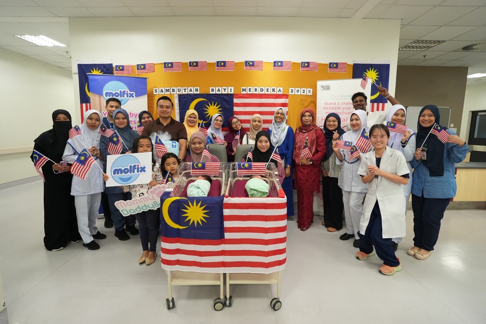 Molfix Marks Merdeka with Special Gift Sets for ‘Merdeka Babies’