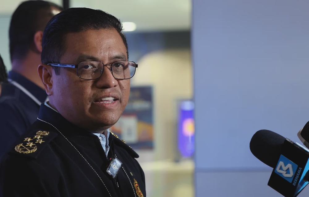JPJ denies issuing fake ‘EE’ vehicle registration series, files police ...