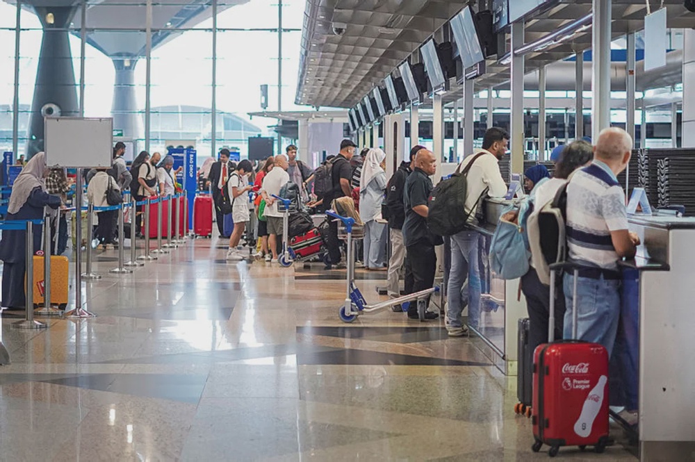 Return of Malaysians signals confidence in growth