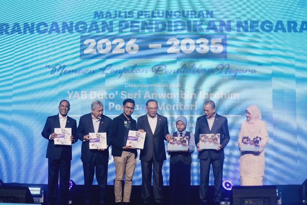 PM Anwar urges education leap to focus on moral values and results