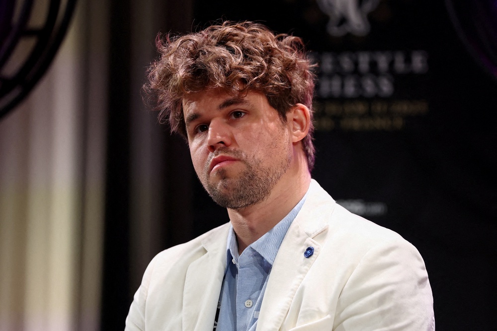 Magnus Carlsen claims inaugural FIDE Freestyle Chess world title