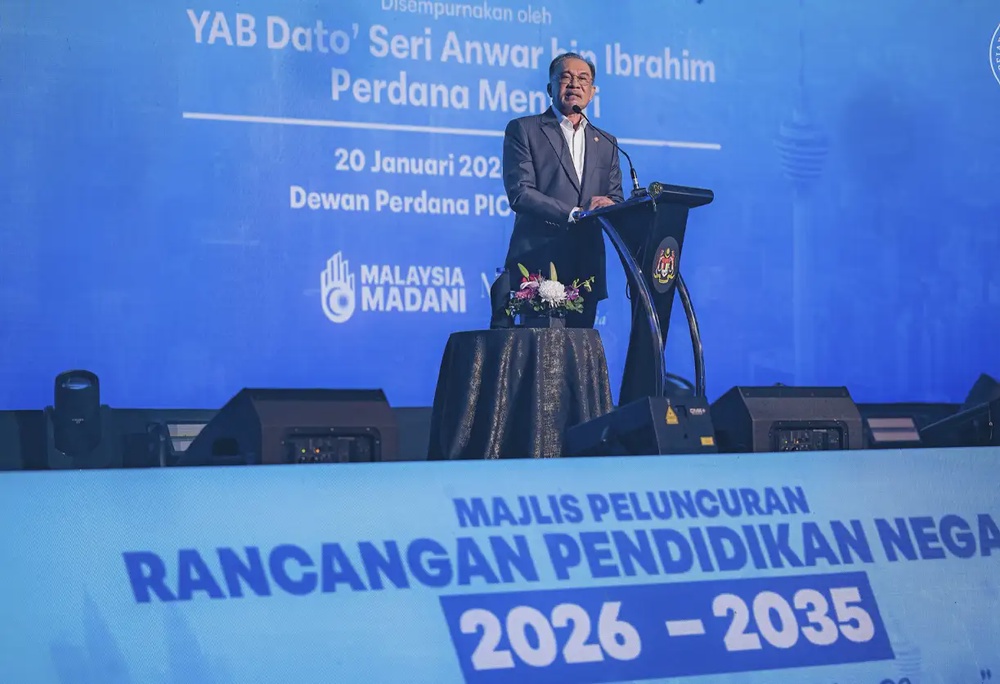 Malaysia’s PM Anwar Ibrahim springs new Year 4 exam surprise as PT3 ...