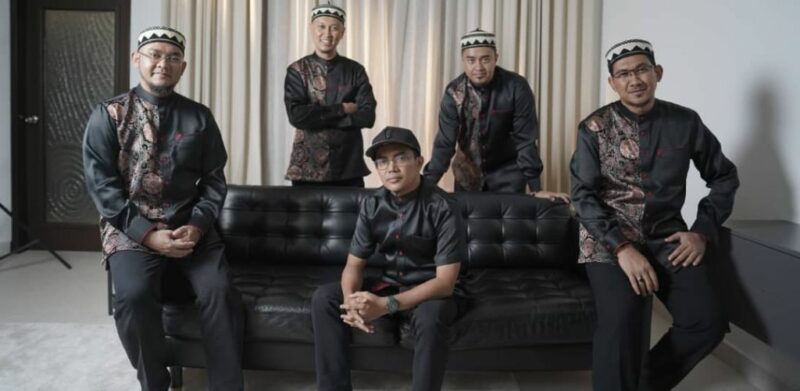 Kasihku Abadi 2023, kolaborasi istimewa Inteam, Ezad Lazim