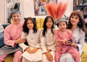 Sazzy Falak luah rasa sempena hari lahir anak lelaki. ‘Setelah bertahun-tahun melalui pelbagai ...