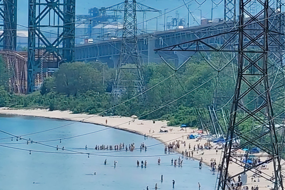 35 Dystopic Examples Of ‘Urban Hell’ (New Pics)