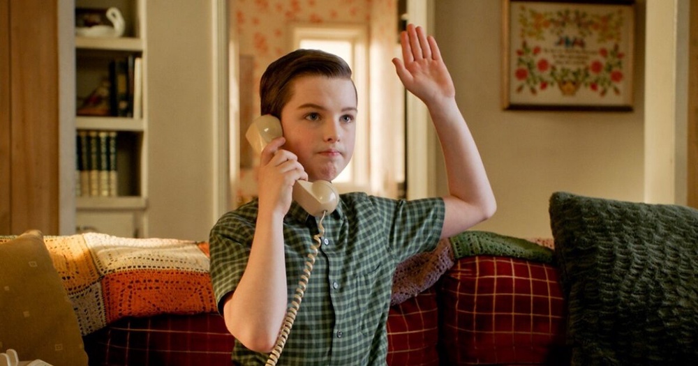 Young Sheldon Child Star, Now 17, Has Fans Thinking He ‘Looks Like Tom ...