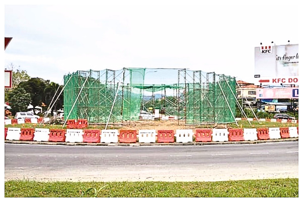Penampang folks look forward to flyover