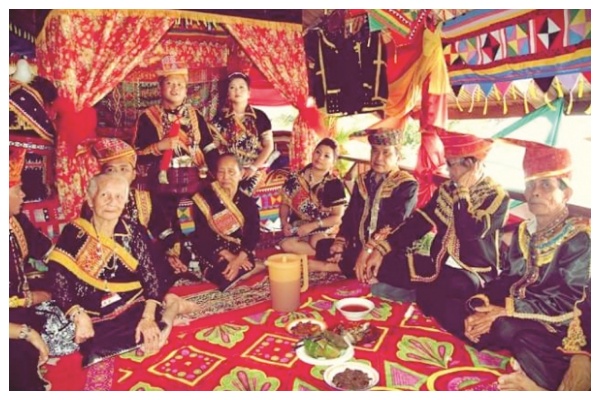 Bukan semua tradisi dan adat itu baik