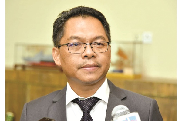 Sabahans should not fear AI revolution: Mustapha