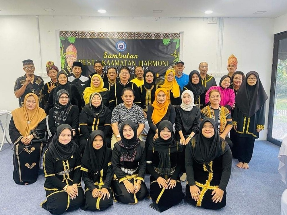 Muslim Kadazan Dusun Murut Rungus Sungai SeMalaysia Organisation ...