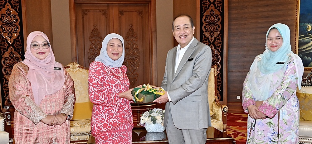 Courtesy call from Women, Family and Community Development Minister