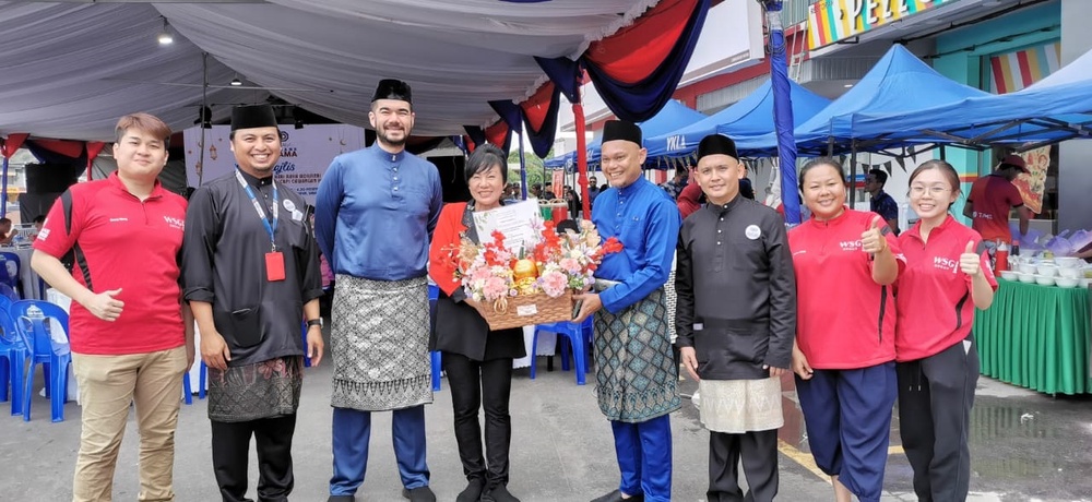 Koperasi Co-opbank Pertama Malaysia Berhad holds Raya open house at ...