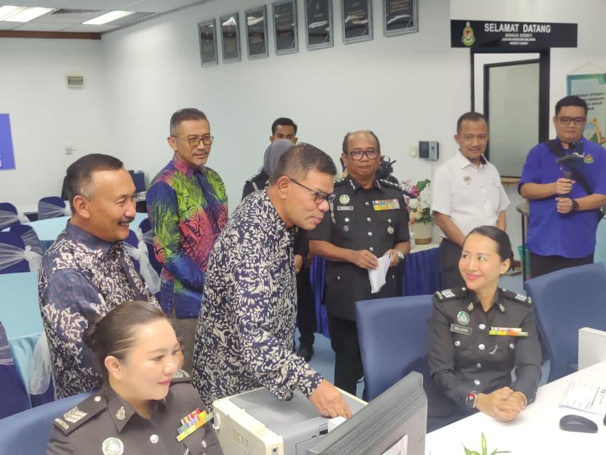 Immigration ready to issue 10-year passports