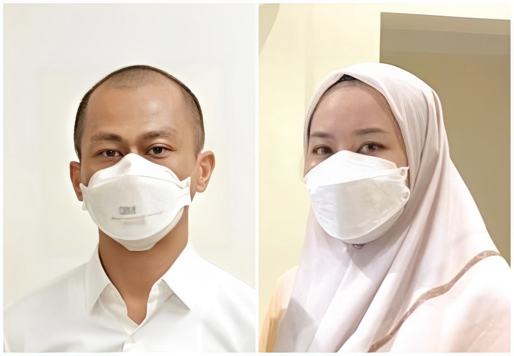 Maid partially naked in bathroom: Witness