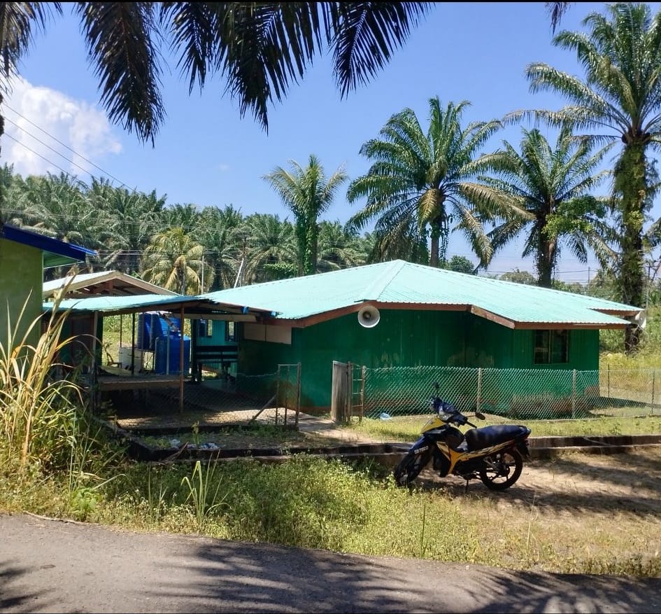 Menumbok surau upgraded to mosque but not the building