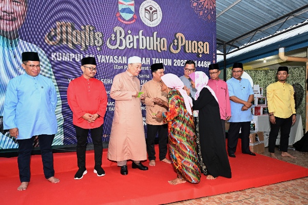 1,000 attend Yayasan Sabah Group’s iftar event