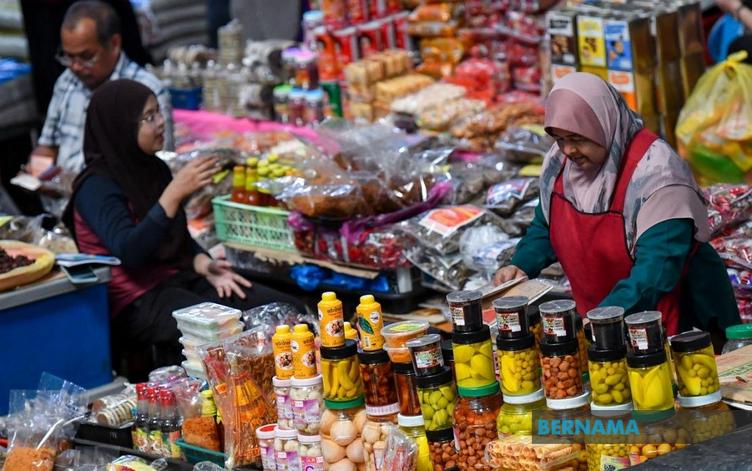 Consumers shifting towards private labels over branded