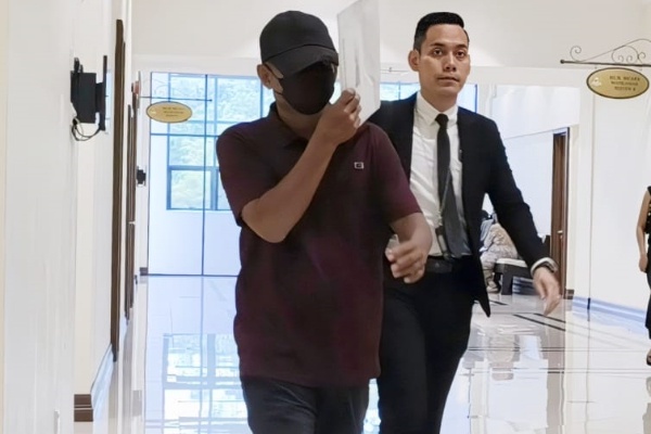 Guru besar didakwa lagi guna dokumen palsu mohon peruntukan Ketua Menteri