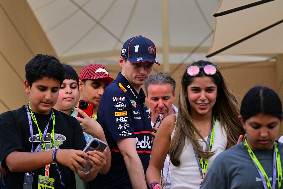 Red Bull Too Slow As Mclarens Dominate