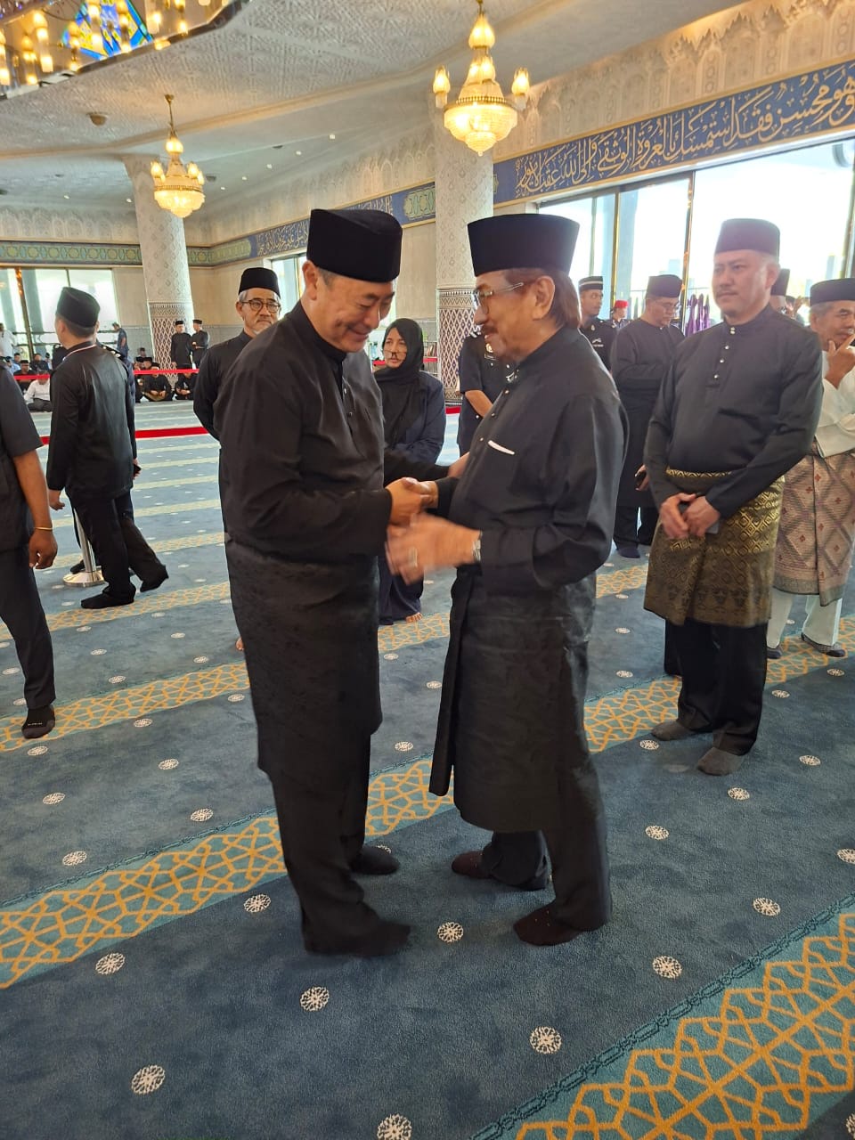 Tun Musa pays tribute to Tun Abdullah, calls passing a great loss