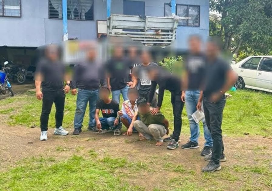 Four foreigners detained, syabu seized