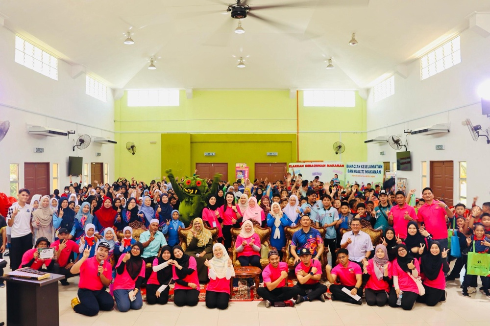 Tawau students lead food safety fight in Germ Buster Challenge