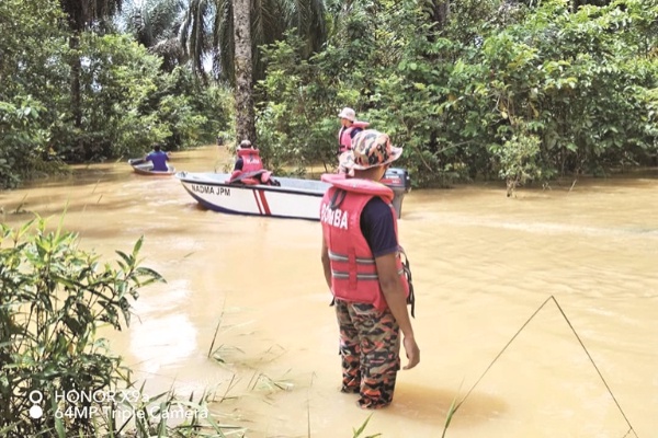 331 evacuated as severe floods hit Beaufort, Membakut