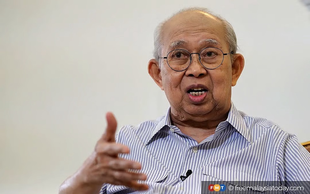Ku Li recalls how Petroleum Development Act 1974 helped unite nation