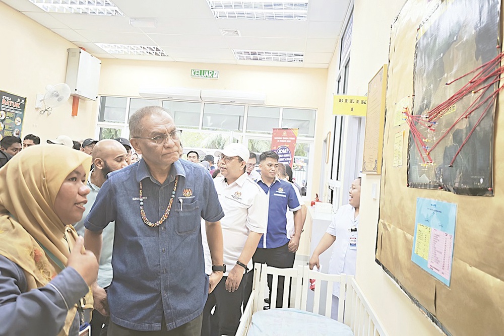 Fasa awal pembinaan klinik Sungai Tamang mula tahun depan: Menteri