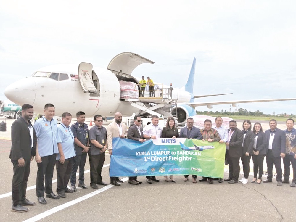 Sandakan airport arrival hall cannot cope