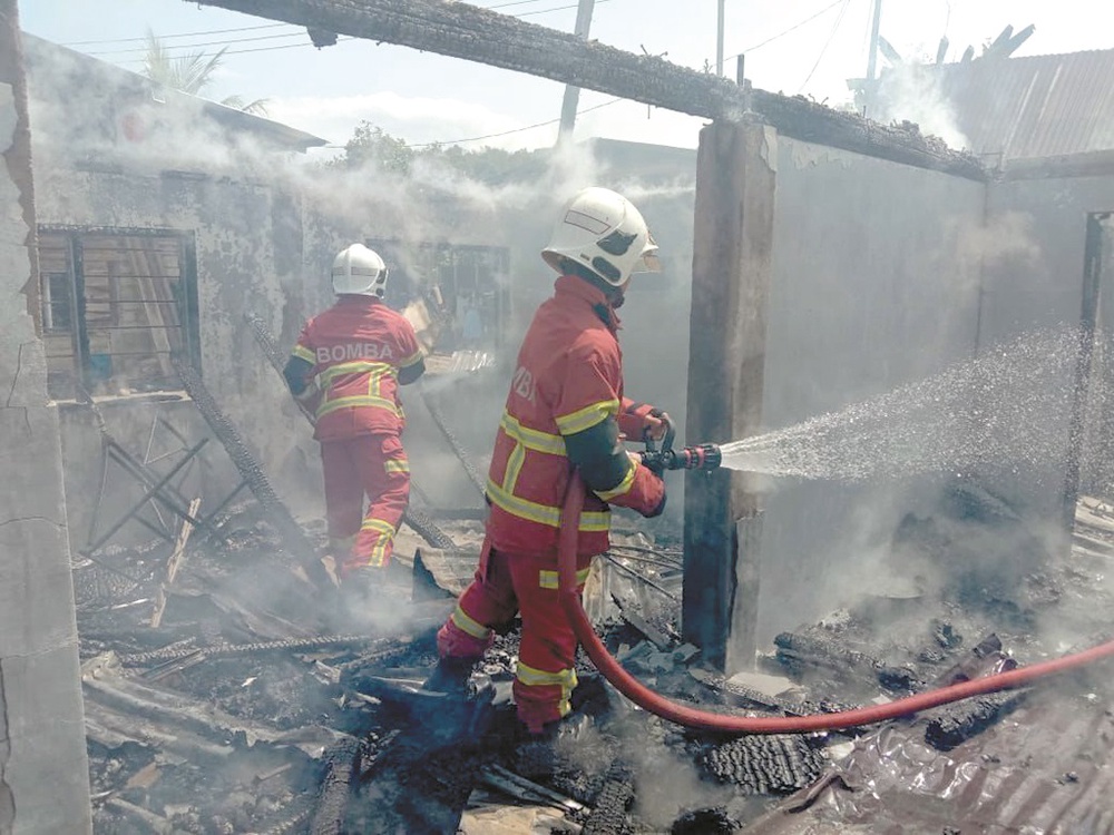 14 left homeless after Kota Belud house fire