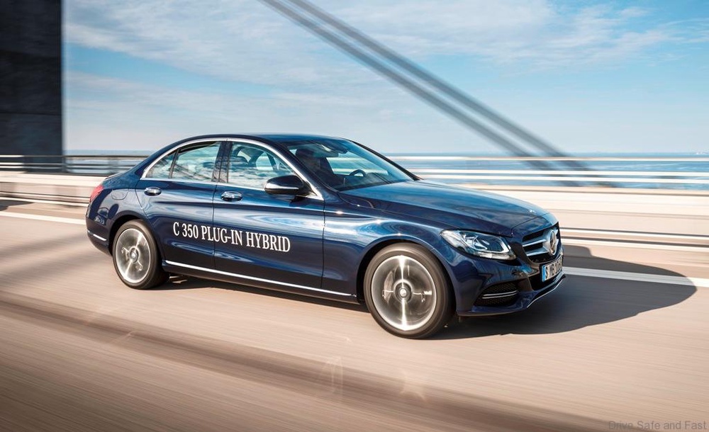 Here Are The Top 5 Reasons To Drive A Mercedes-Benz PHEV This Holiday ...