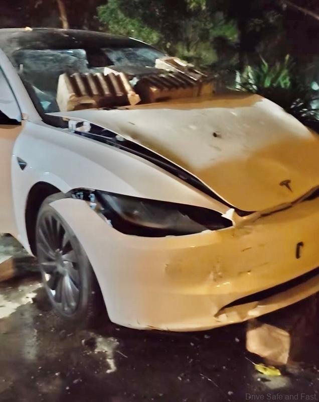 Tesla Drives Right Into Brick Wall Despite Having Modern Safety Systems