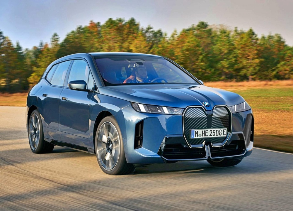 BMW iX Facelift Revealed: More Power And Range