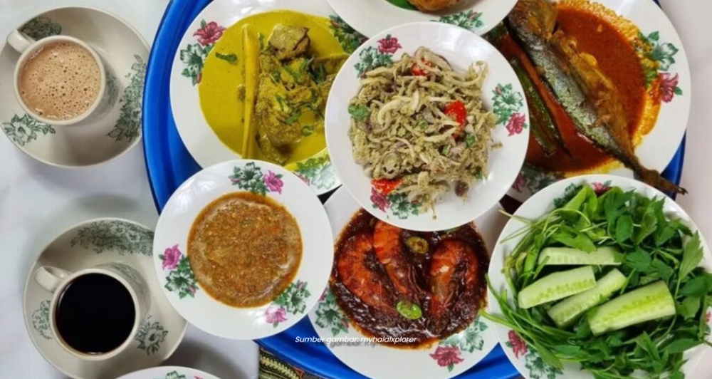 Hidang Saprah, Tradisi Unik Makan Bersila Melayu Sarawak