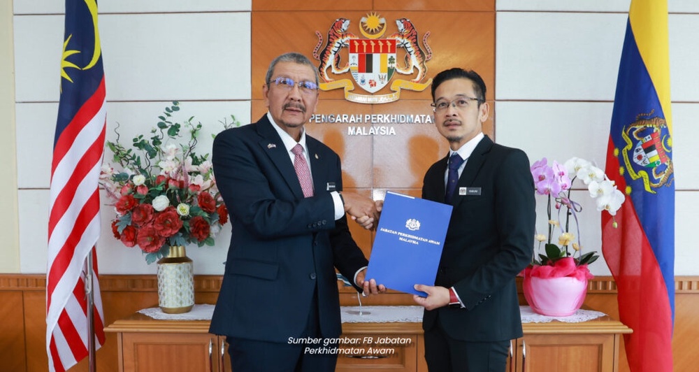 Anak Jati Sarawak, Dr. Ismuni Dilantik Sebagai Timbalan Ketua Pengarah ...