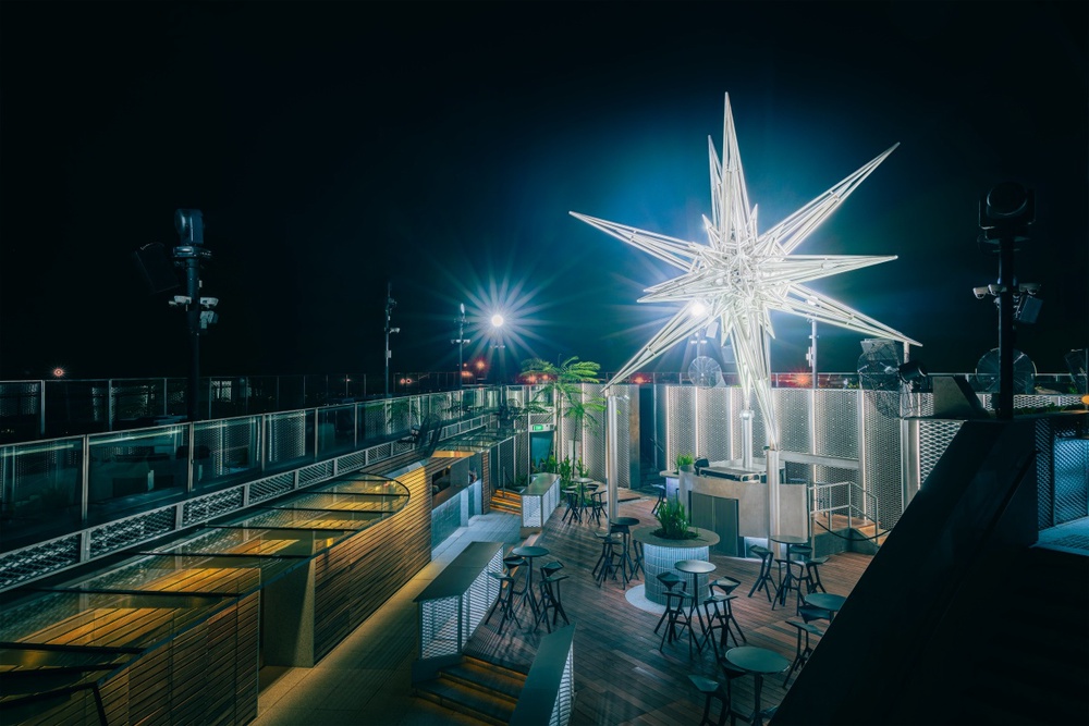 Introducing NOVA, Singapore’s Highest Rooftop Bar With Panoramic City Views