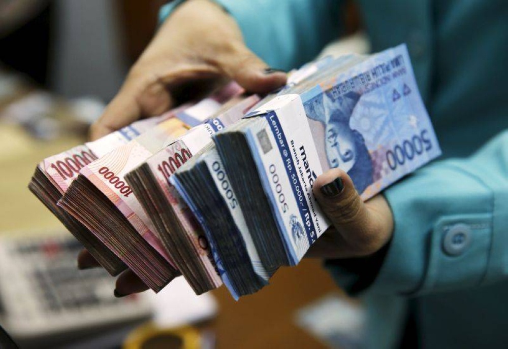 Indonesia records highest inflation since 2014