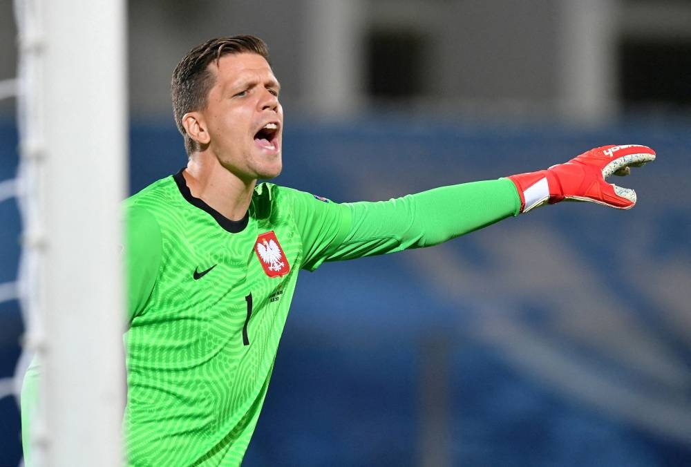 Poland keeper Szczesny says Qatar will be his last World Cup