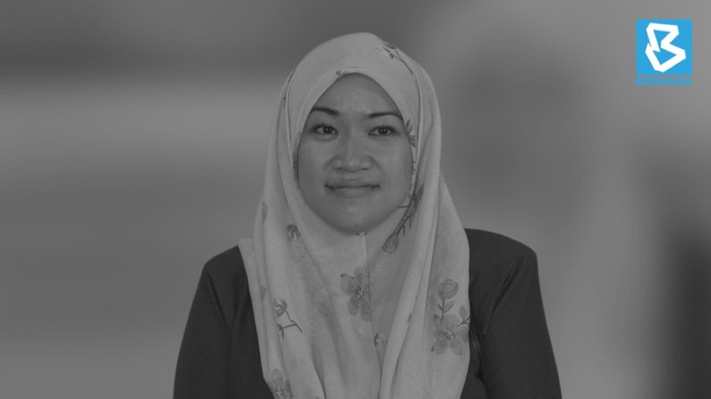 Former journalist and winner of prestigious Kajai Award Wan Noor Hayati ...