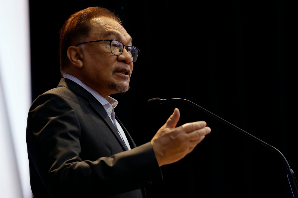 PM Anwar, Singapore PM Hsien Loong to meet tomorrow, marking another ... PM Anwar, Singapore PM Hsien Loong to meet tomorrow, marking another ...