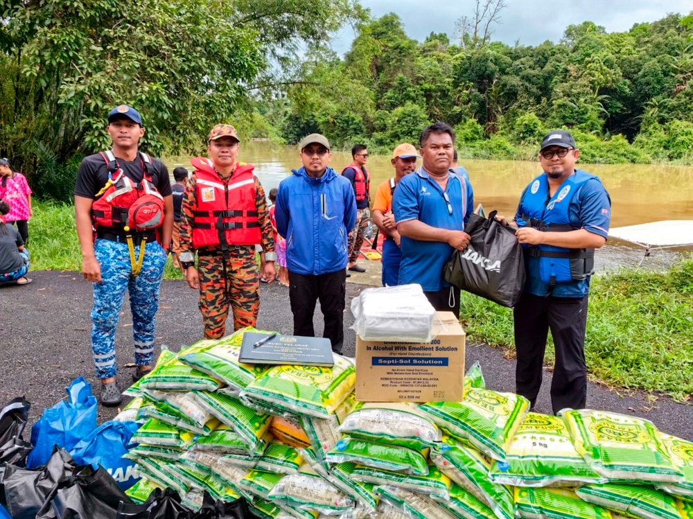 Floods: Jakoa to ensure issues faced by Orang Asli communities resolved ...