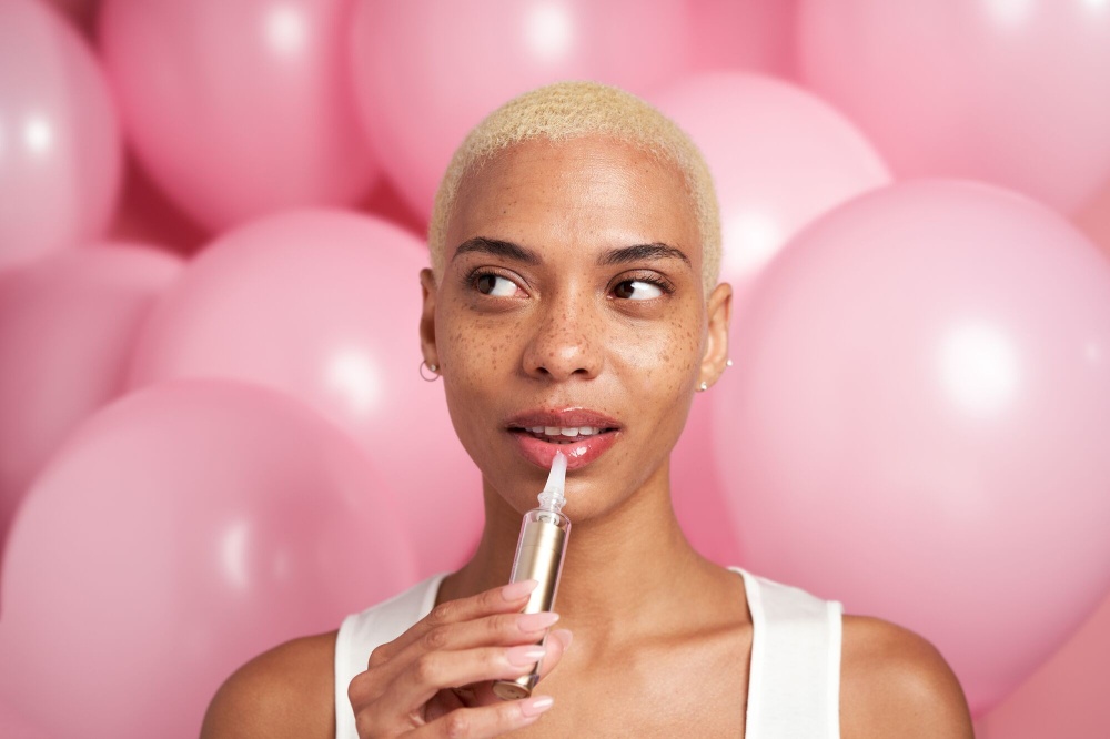 From glitter to ‘skinimalism’, here are five must-have trends from ...