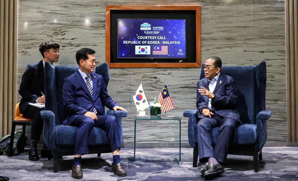 Defence Services Asia: S. Korea and Malaysia to explore new areas of ...