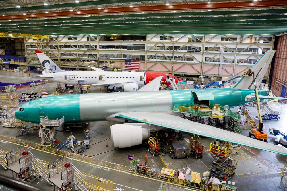 Boeing’s 777X production gears up: Key models and 2025 launch plans ...