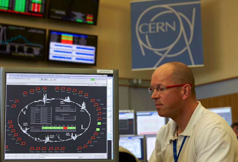 Two Malaysians to intern at CERN, where world’s biggest scientists ...